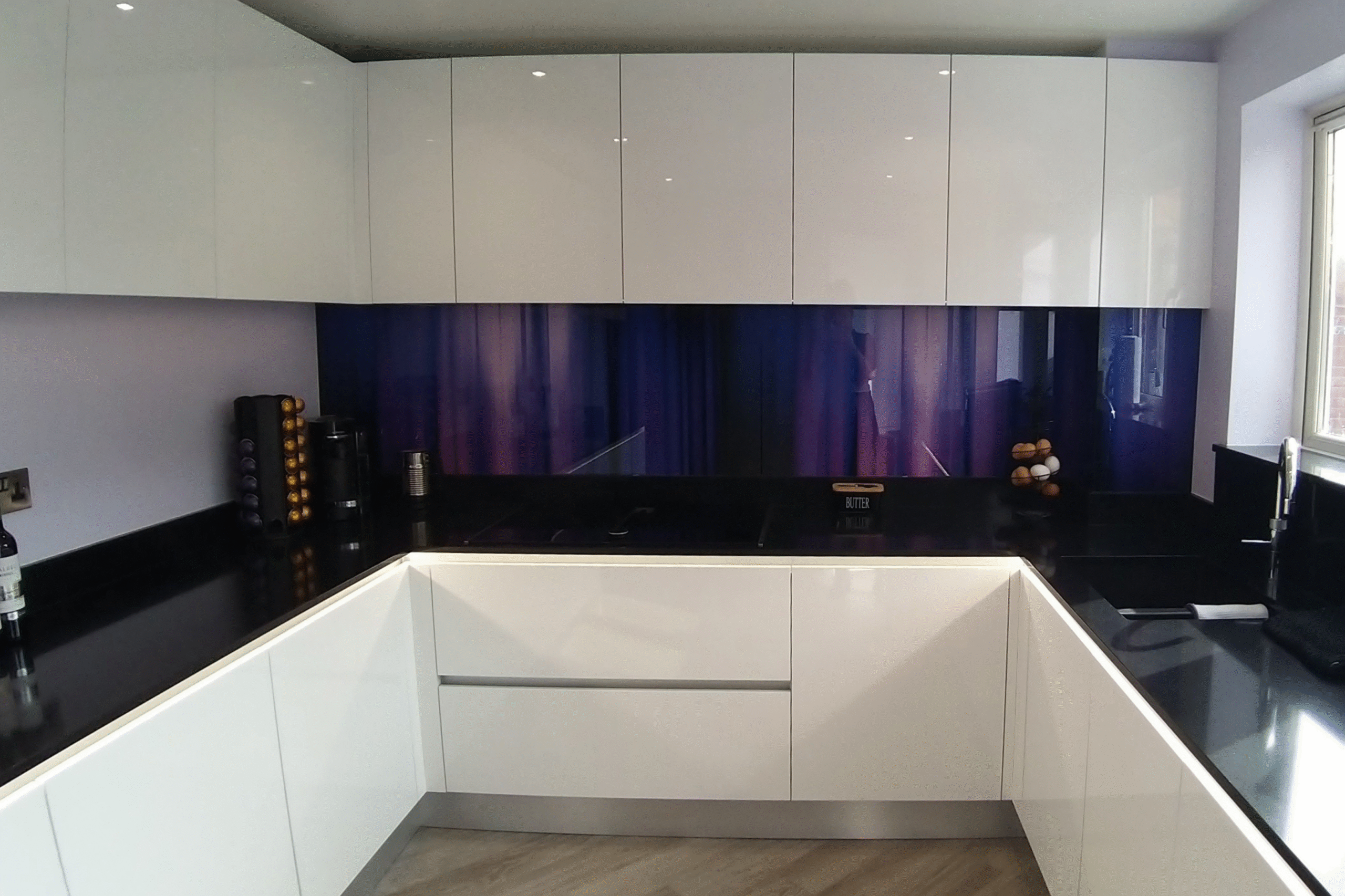 Transforming Spaces: A Stunning Slab Handless Kitchen by Krystal ...